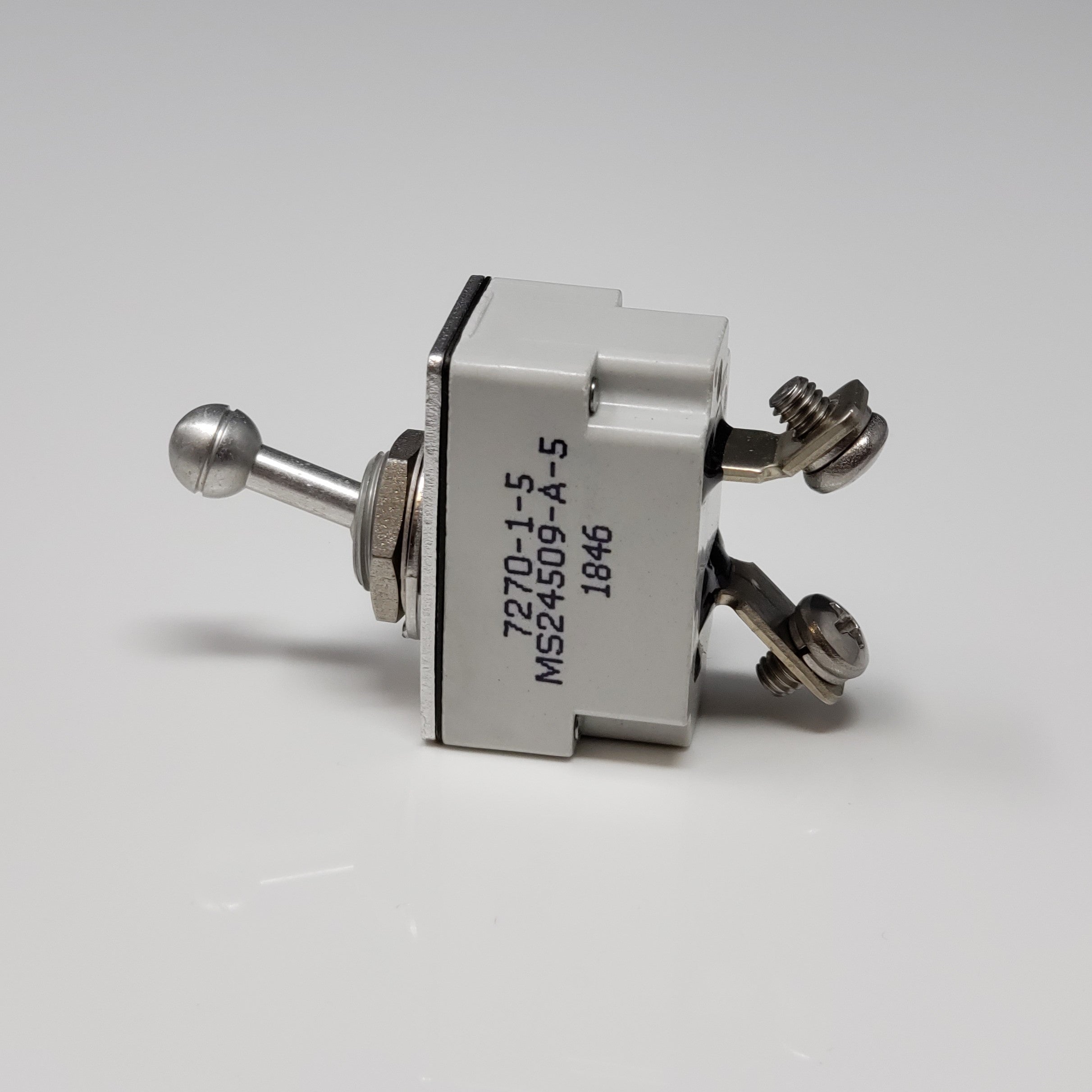 Circuit Breaker MS24509-A15 – FlameEnterprises